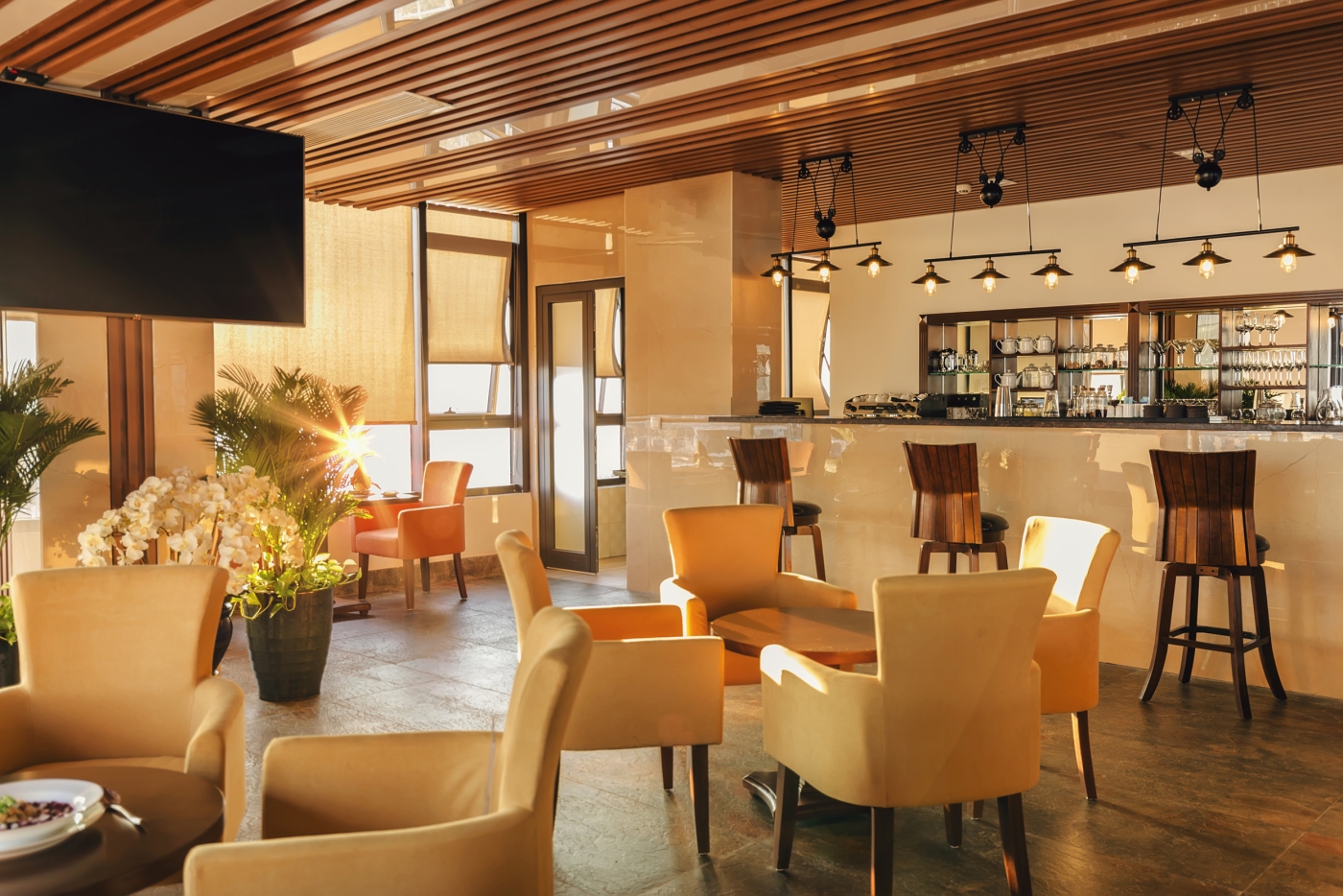 Aqua Bar & Restaurant - Balcona Hotel Danang