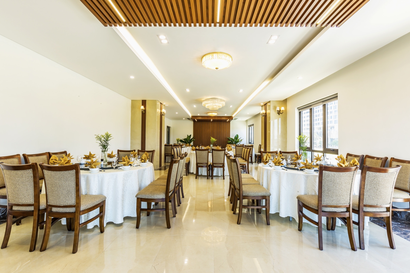 VIP Dining room - Balcona Hotel Danang